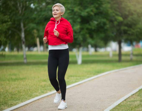 5 MOOD BOOSTING EXERCISES FOR REDUCING STRESS - Yoga Magazine