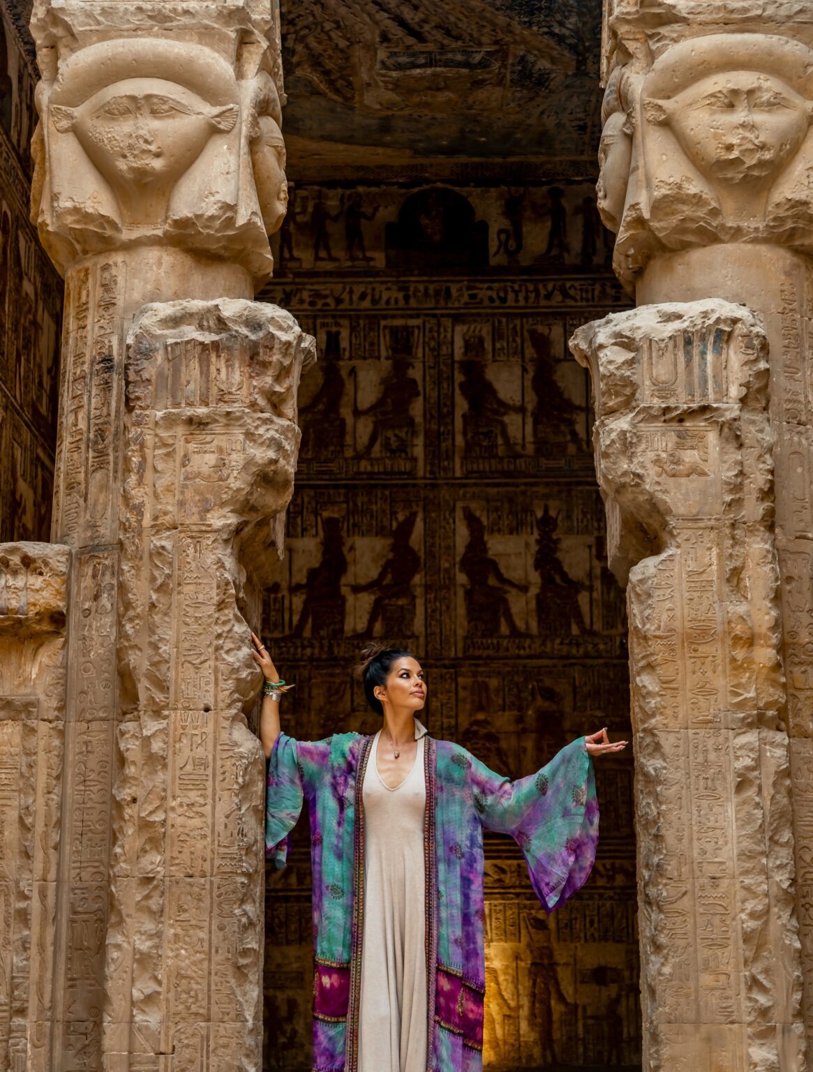 RESURRECTION OF THE PRIESTESS: THE AWAKENING EGYPT A DIVINE FEMININE ...